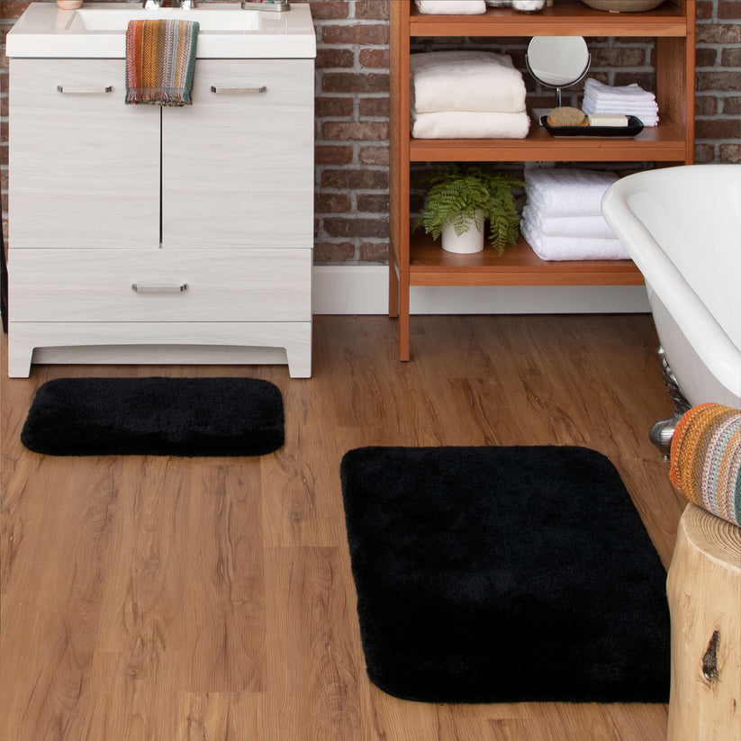 Annapolis Charcoal Gray & Black Bath Mat – Covered By Rugs